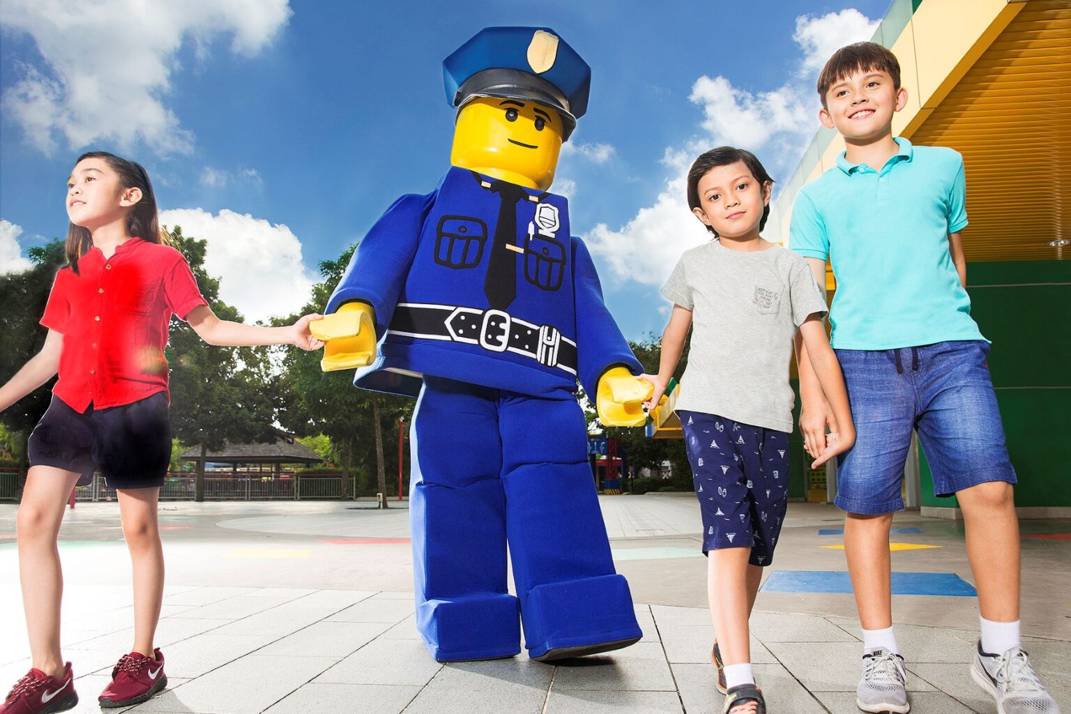 LEGOLAND - WTS Travel & Tours - Tours Packages, Coaches, Cruises & More
